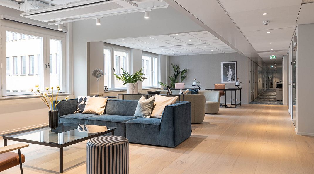 United Spaces Olof Palmes Gata 11 | Se pris och boka visning